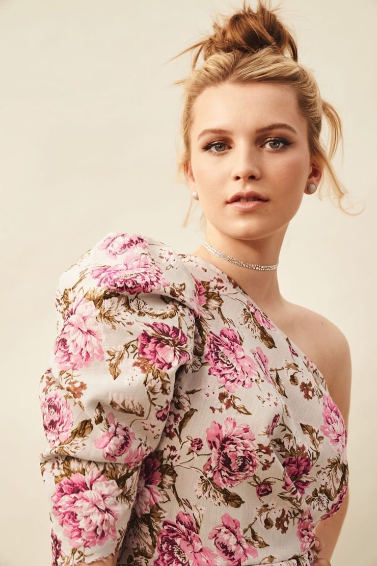 Picture of Madison Thompson