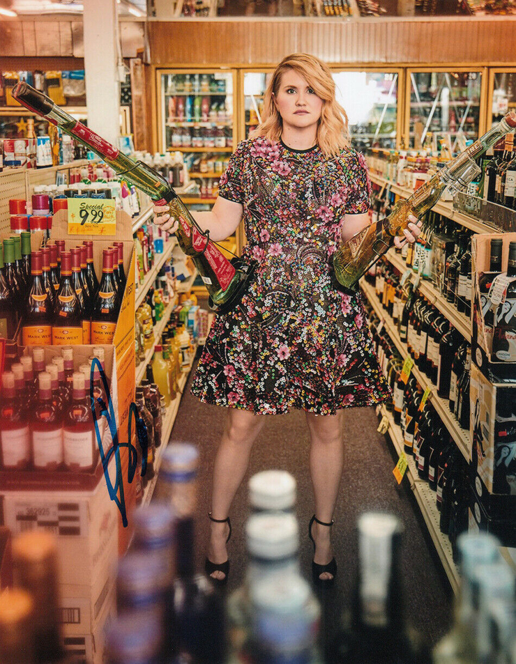 Picture of Jillian Bell