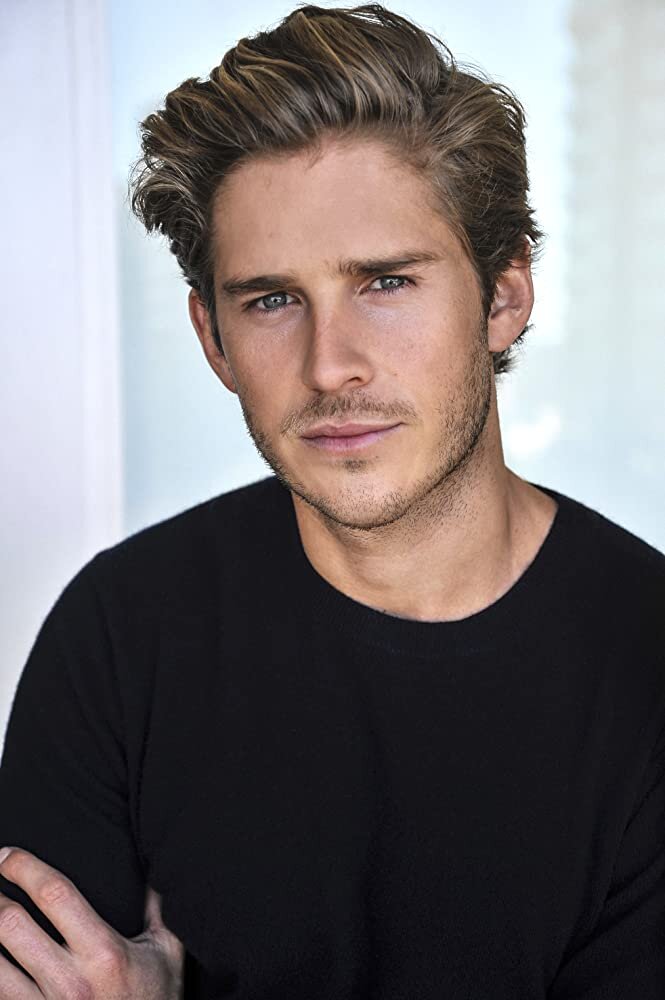 Picture of Nick Slater