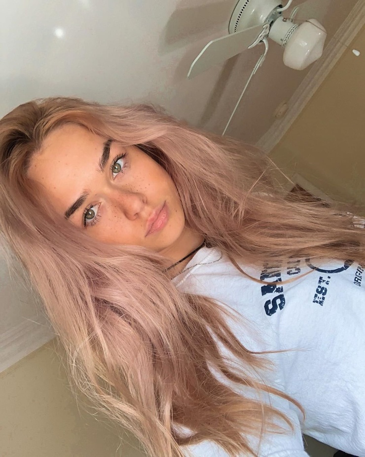 Picture of Mckenna Bates