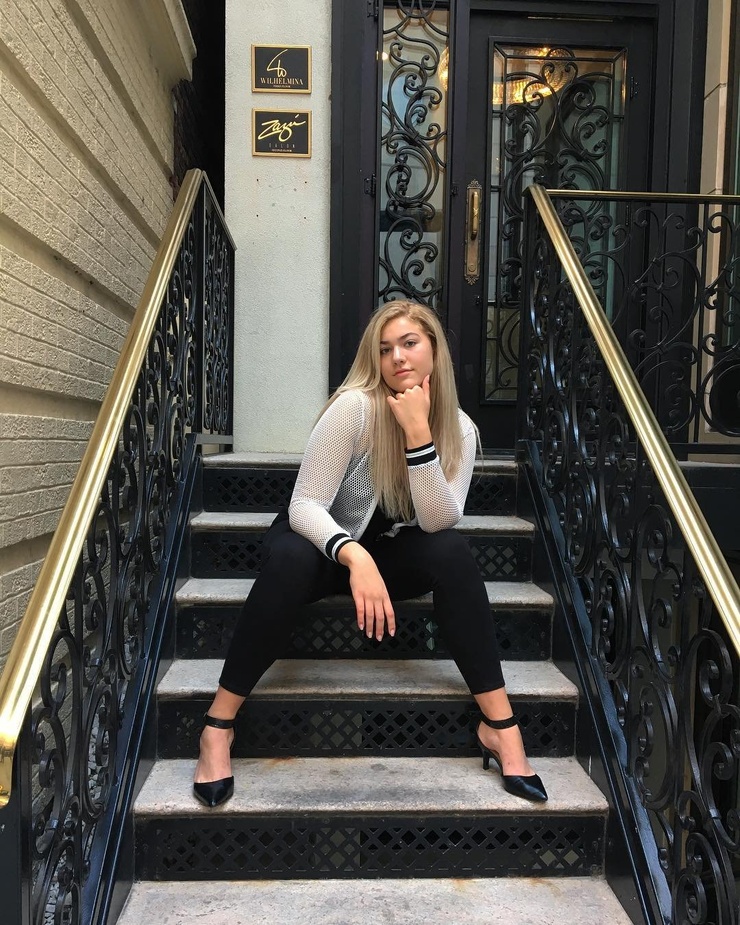 Meredith VanCuyk image