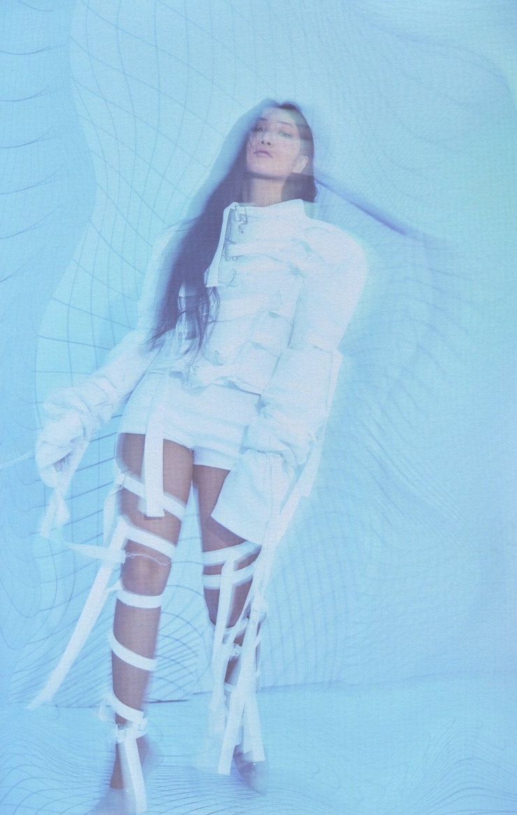 Picture of Hwasa