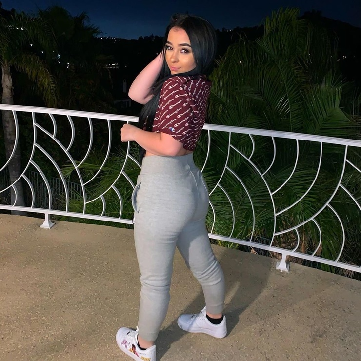 Image of Danielle Cohn