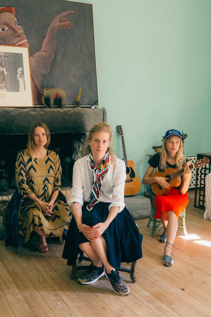 Eleonore and her sisters Anne & Sophie