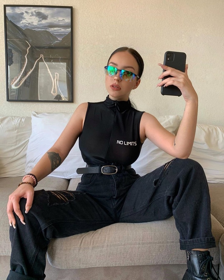 Picture of Naïla Castro