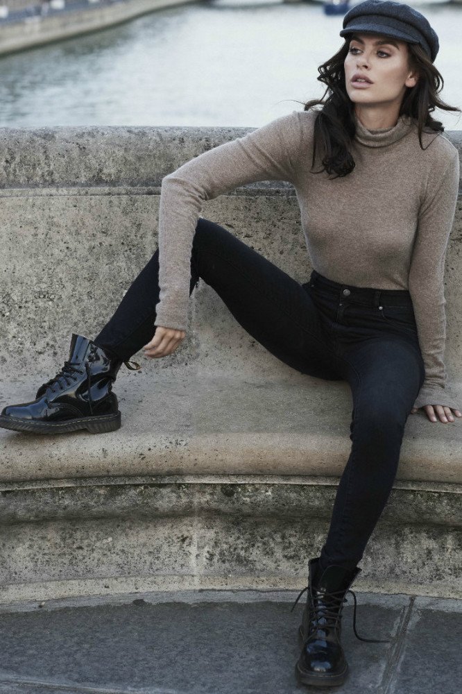 Image of Ashley Samwel