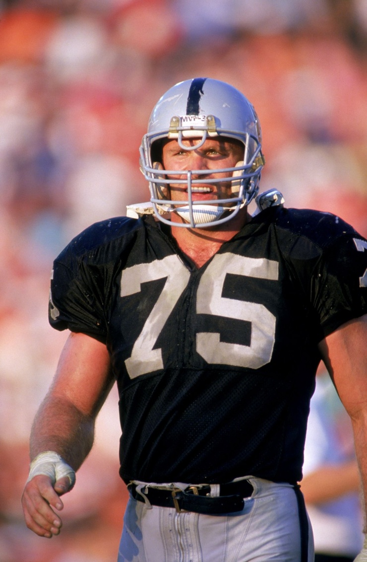 Image of Howie Long
