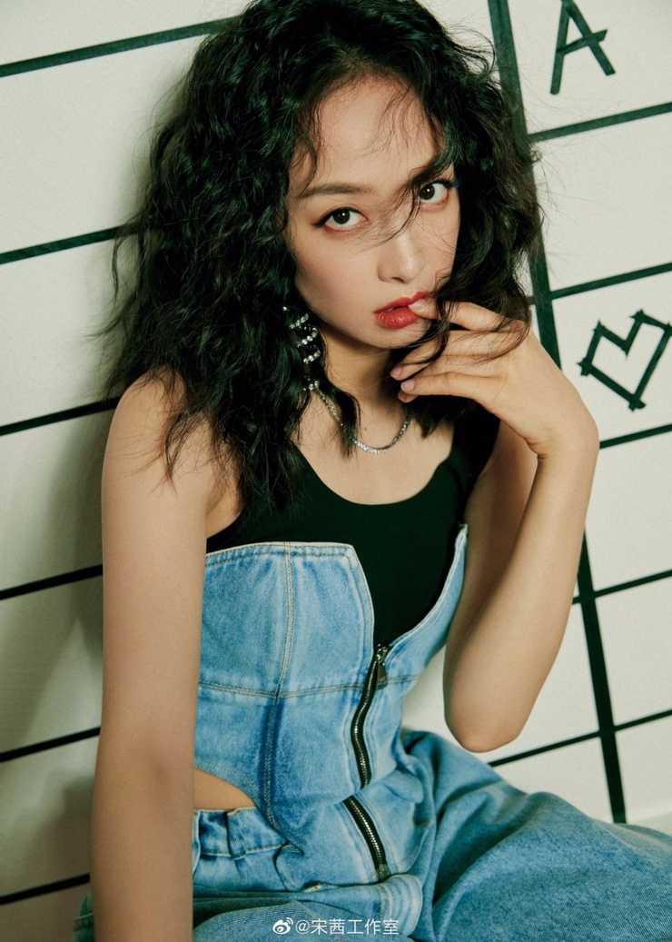 Picture of Victoria Song