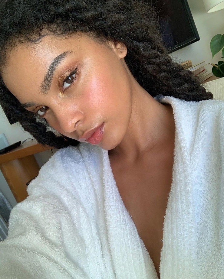 Image of Sharon Alexie