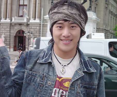 Picture of Wan Lee
