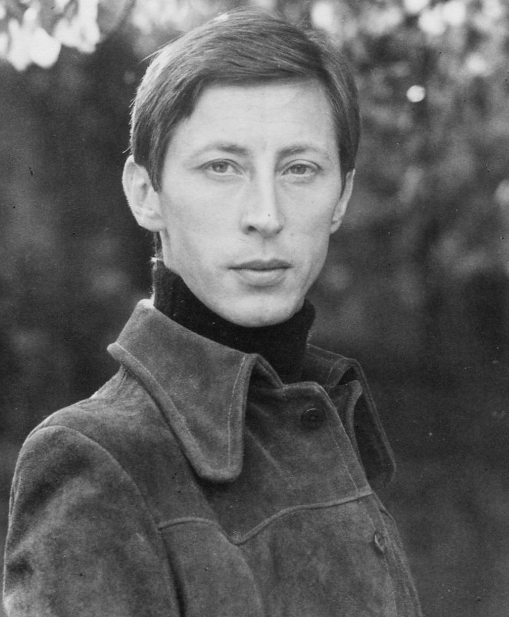 Murray Melvin image