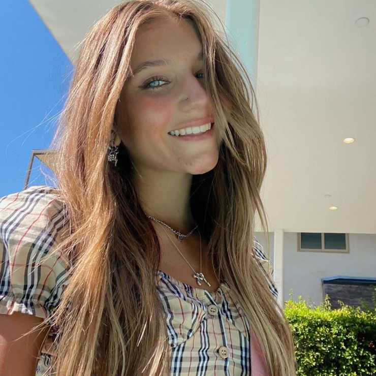 Image of Madison Lewis