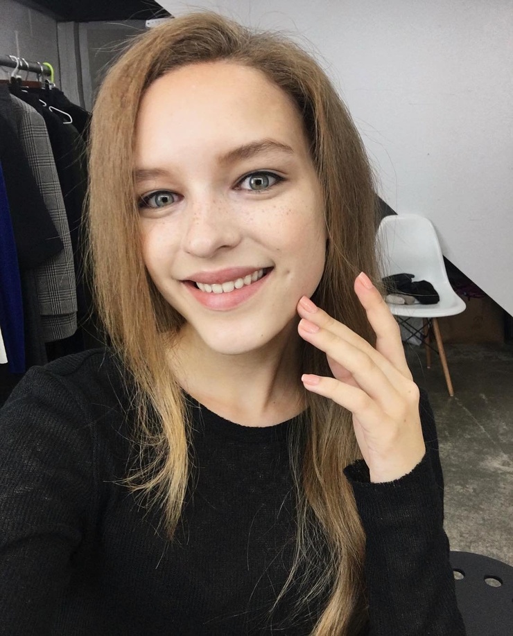 Picture of LERA QWEEN