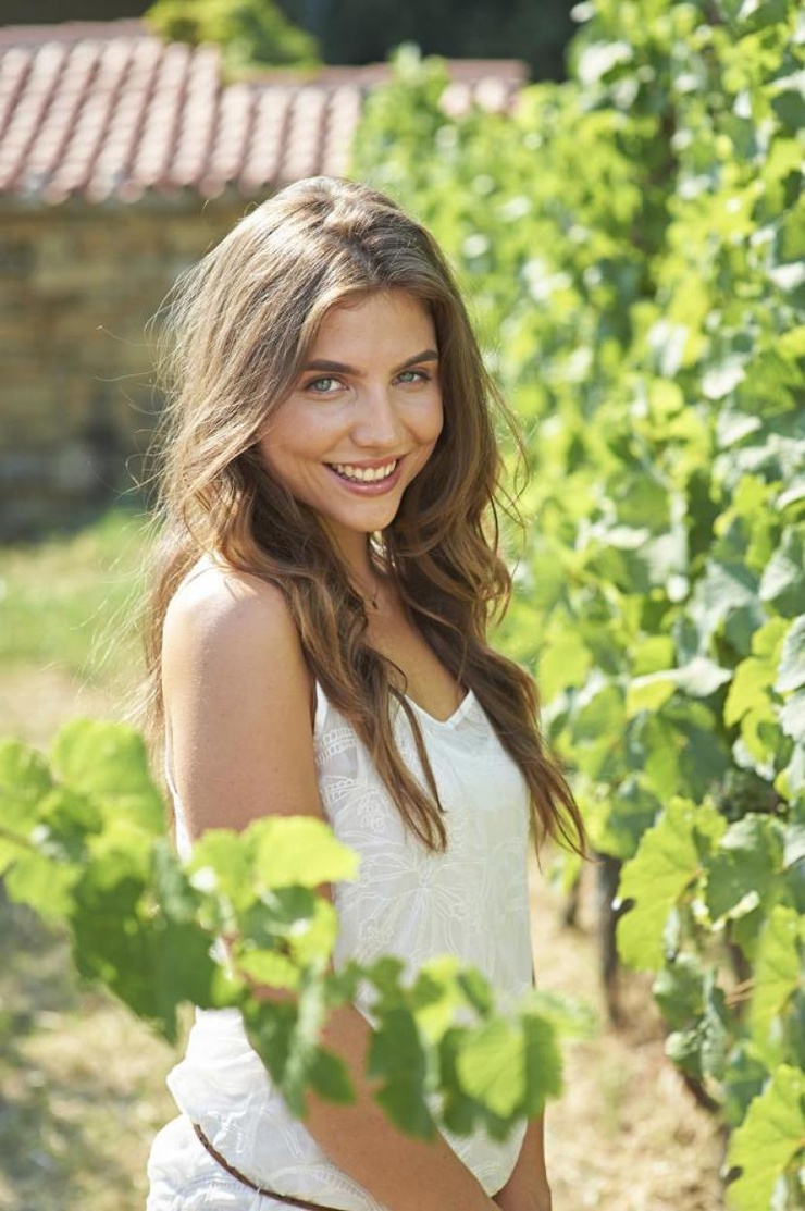 Picture of Inja Zalta