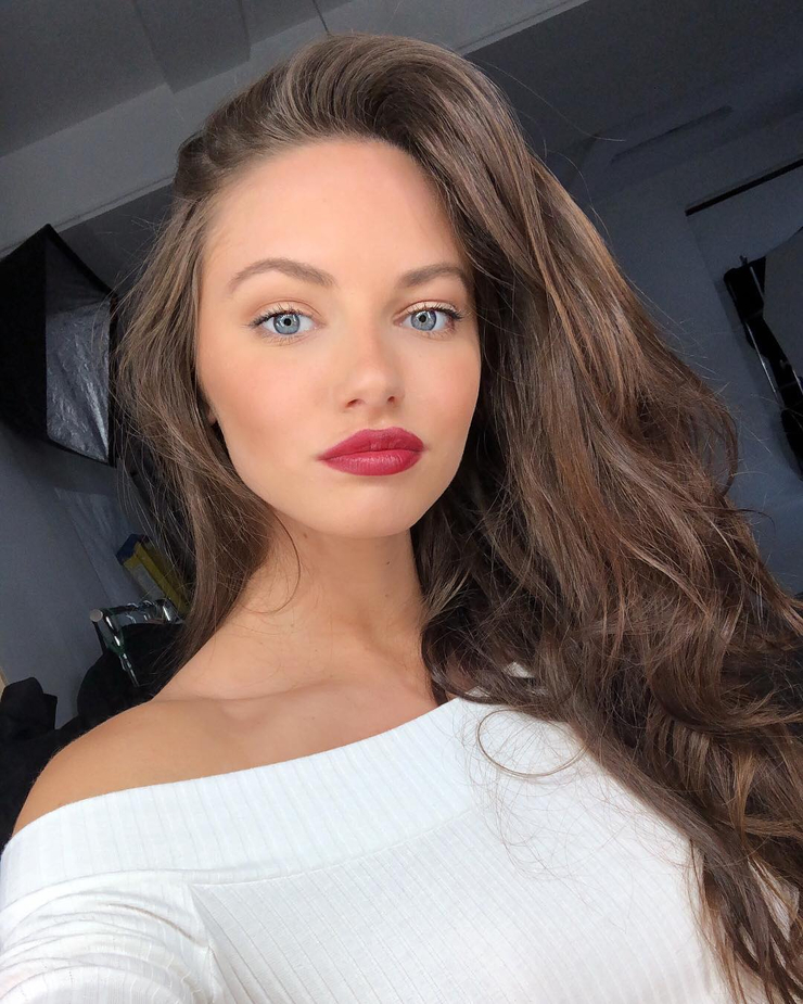 Annie Morrissey picture