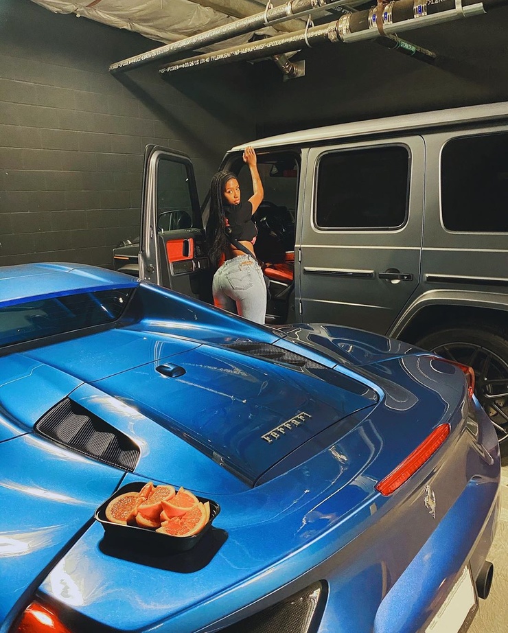 Picture of Raven TRACY