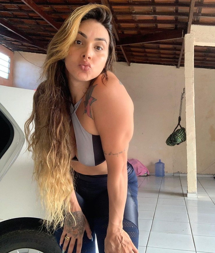 Picture of Thaynna Dantas