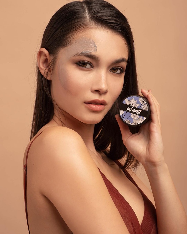 Image of Julia Yen Lam