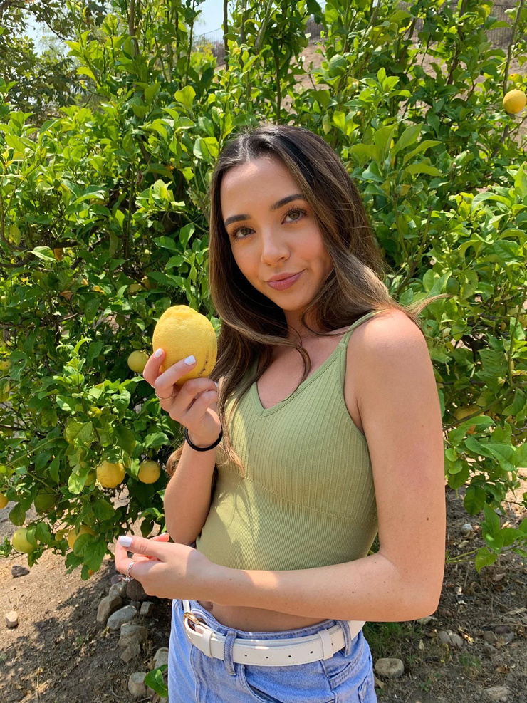 Veronica Merrell image