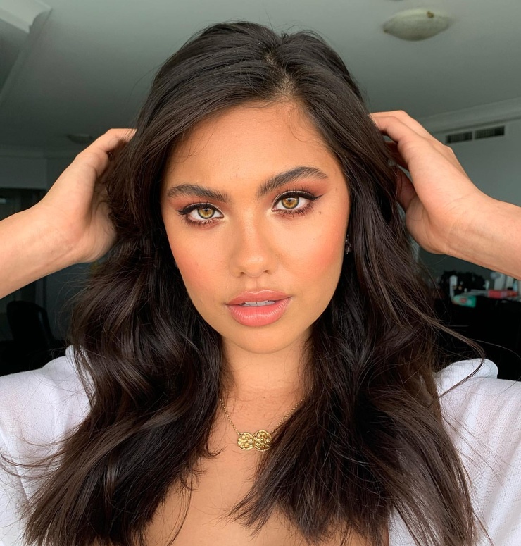 Picture of Mia Stook