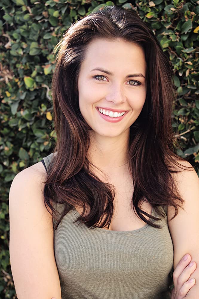 Picture of Nicolette Noble