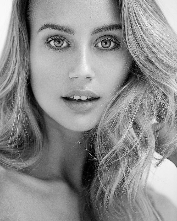 Ferren Michelle image