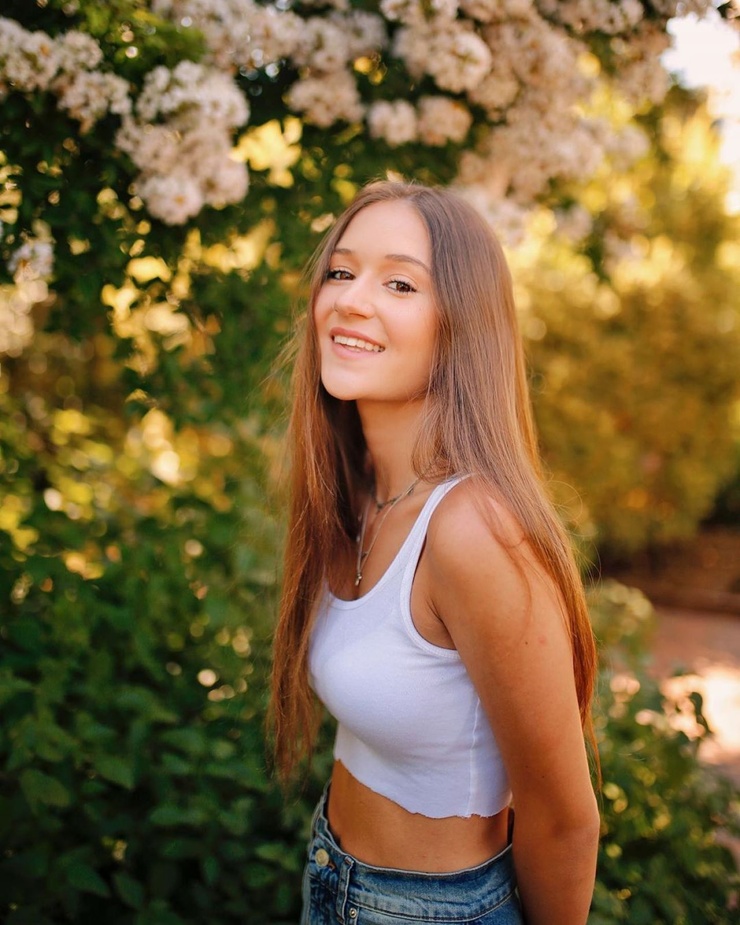 Picture of Riley Lewis