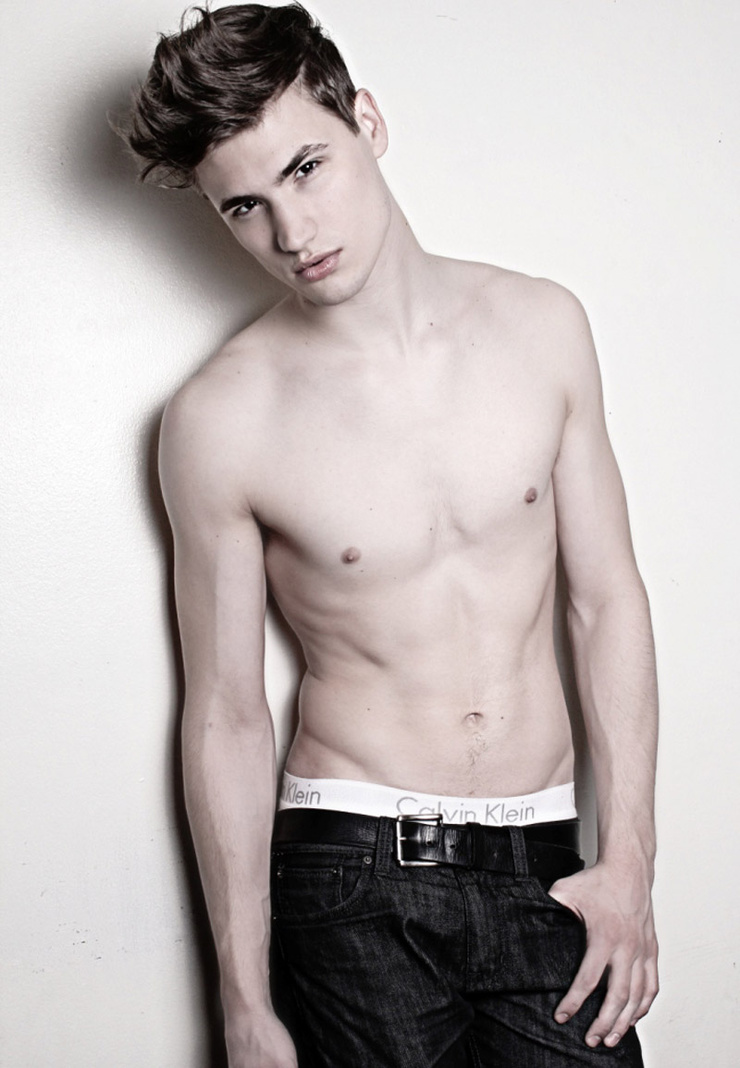 Michael Basquette image