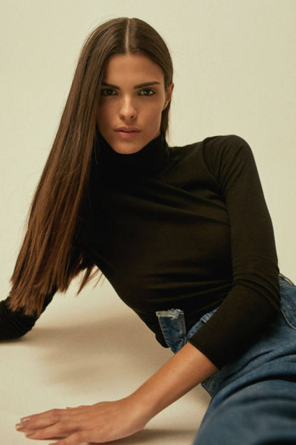 CAROL MENDES picture