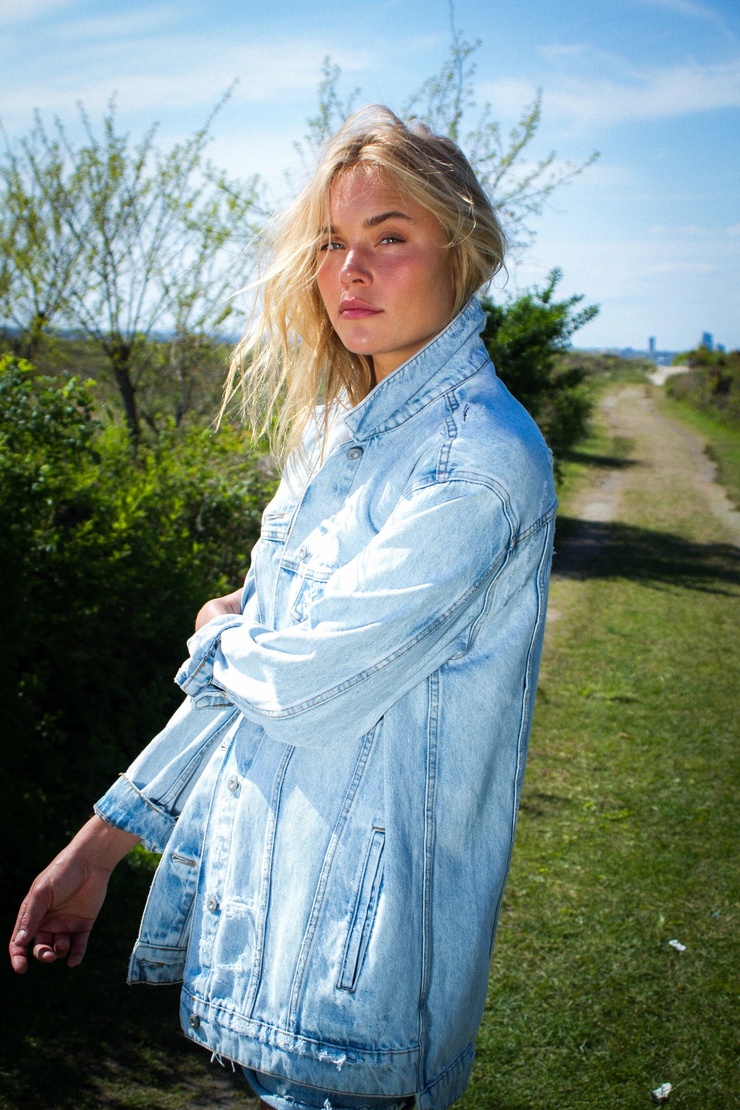 Picture of Brooke Perry