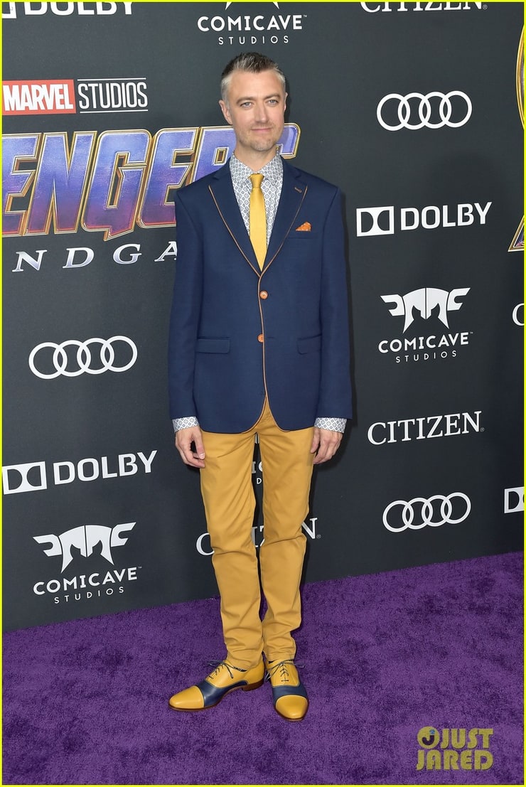 Sean Gunn picture