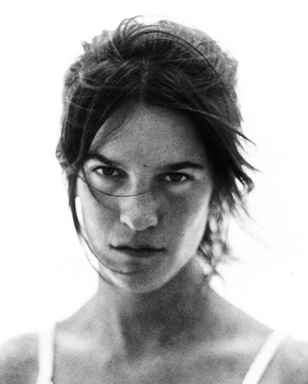 Picture of Suzanne Lindon