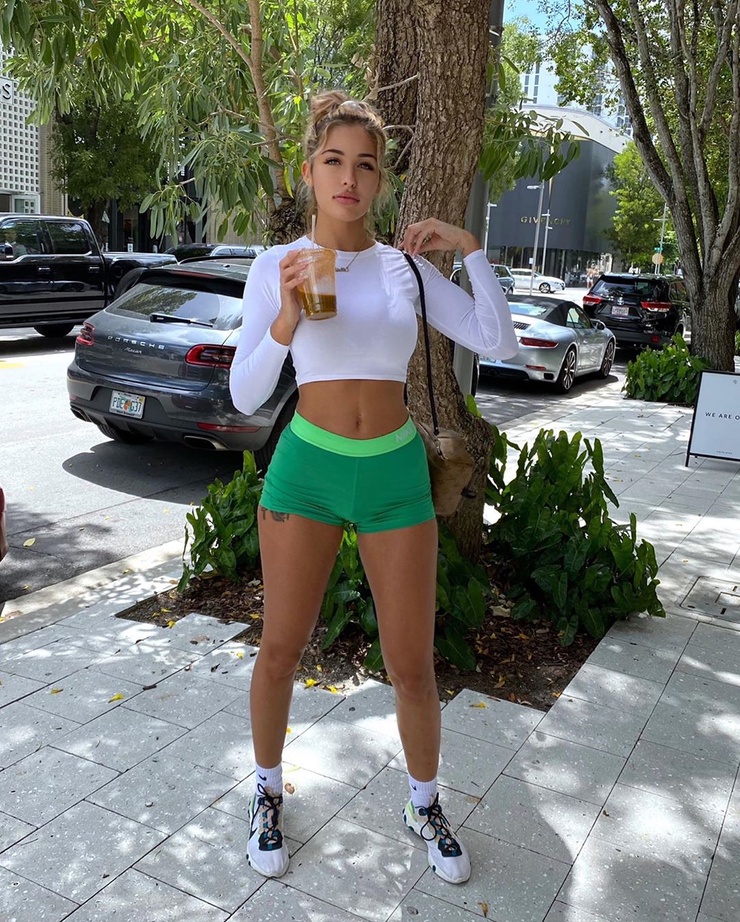 Picture of Renèe Estella