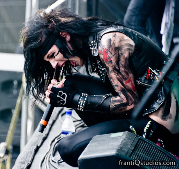 Andy Sixx picture