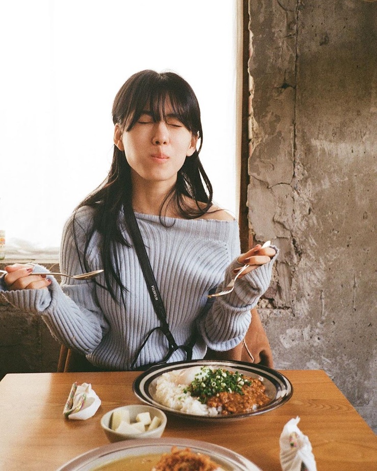 Picture of Shin Se-Hwi