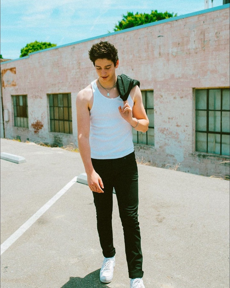 Picture of Milo Manheim