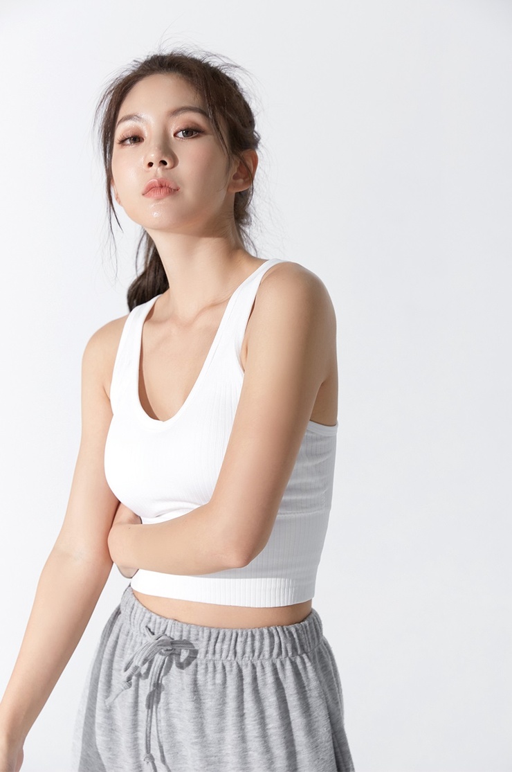 Lee Chae Eun picture