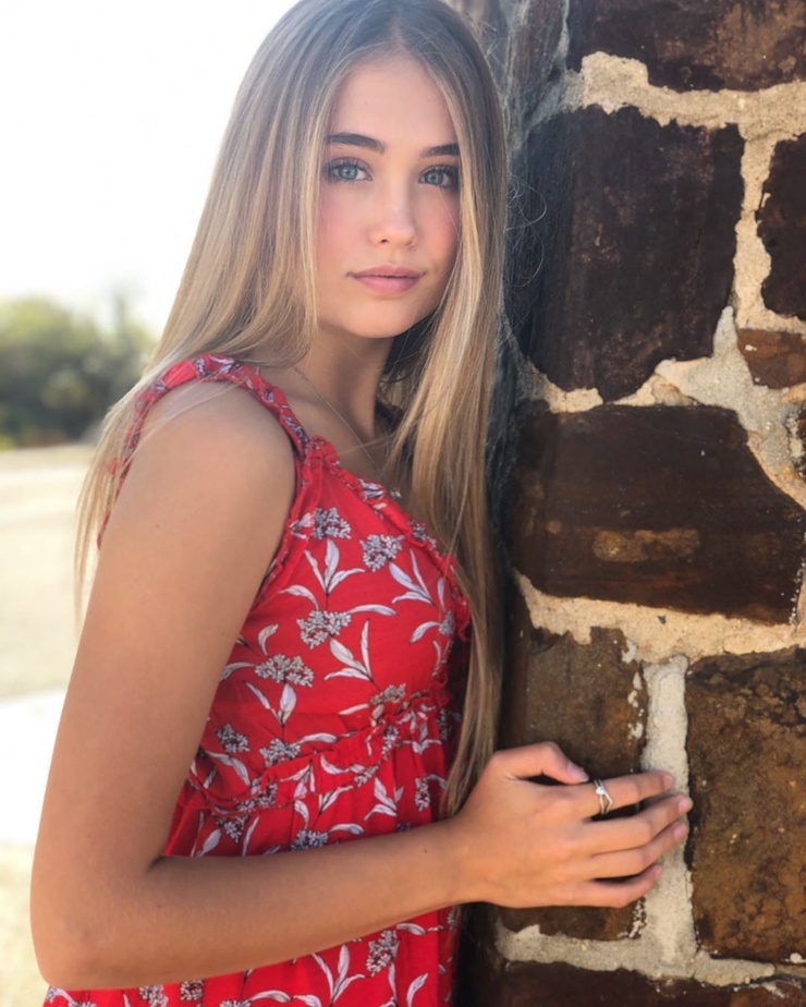 Picture of Holly Boothby