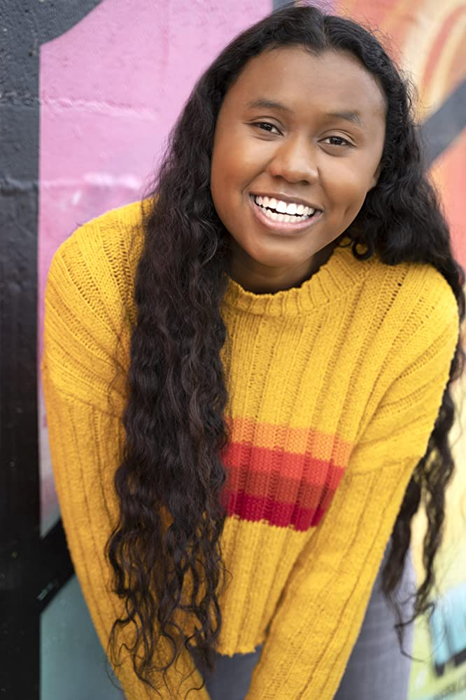 Picture of Elia Thomas