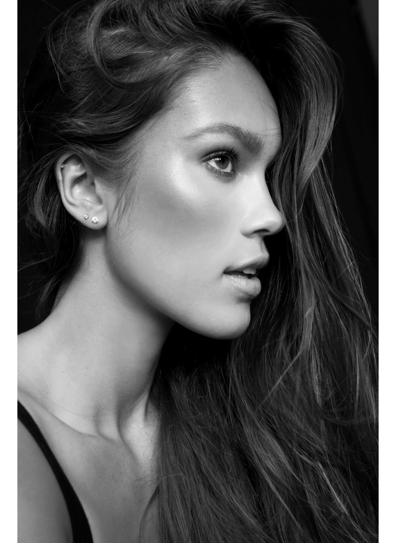 Picture of Amrine White