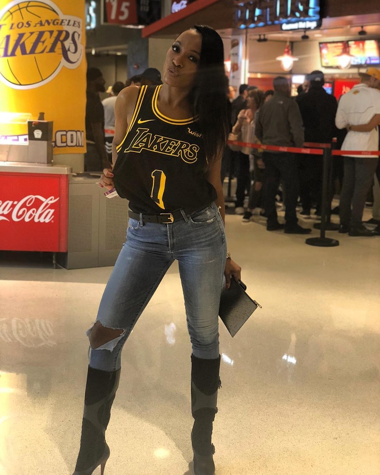 Picture of Cari Champion