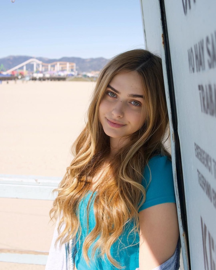 Ashley Puzemis image