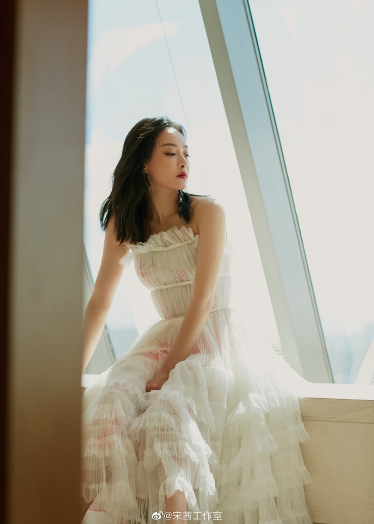 Picture of Victoria Song