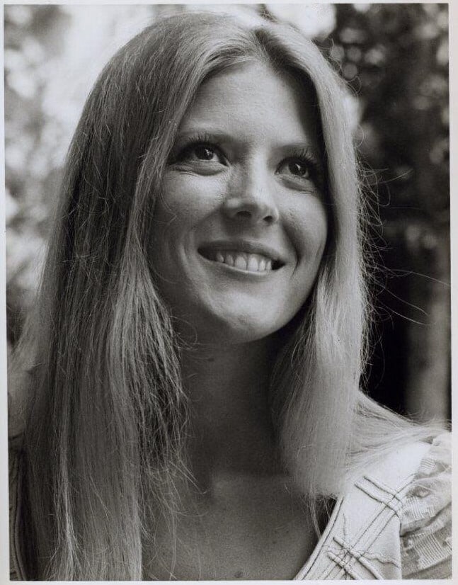 Meredith MacRae