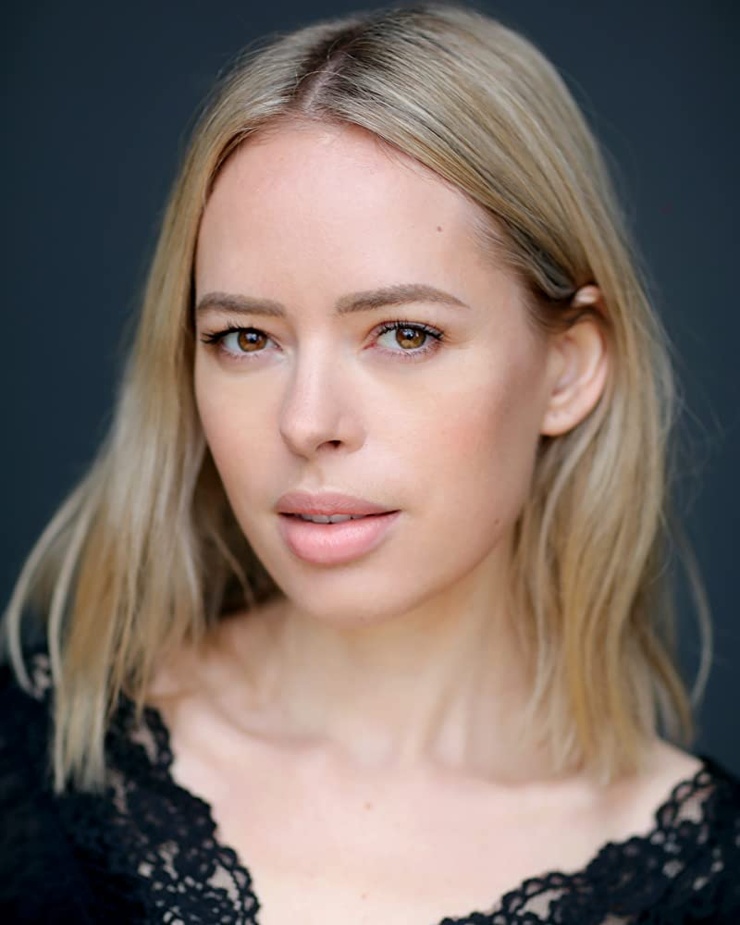Tanya Burr picture