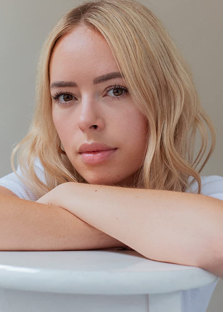 Picture of Tanya Burr