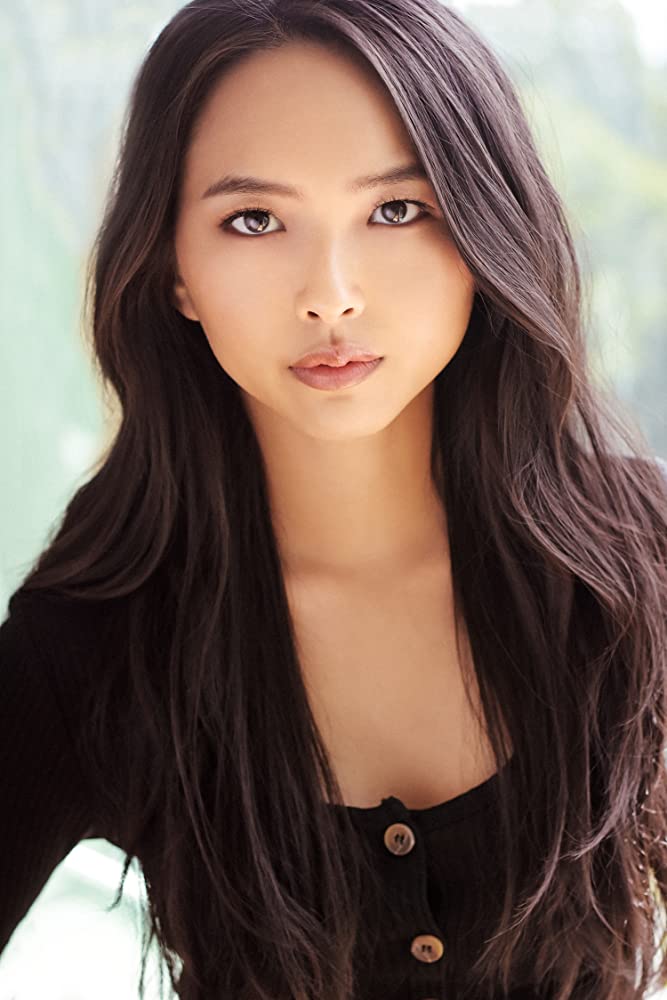 Picture of Julie Tao