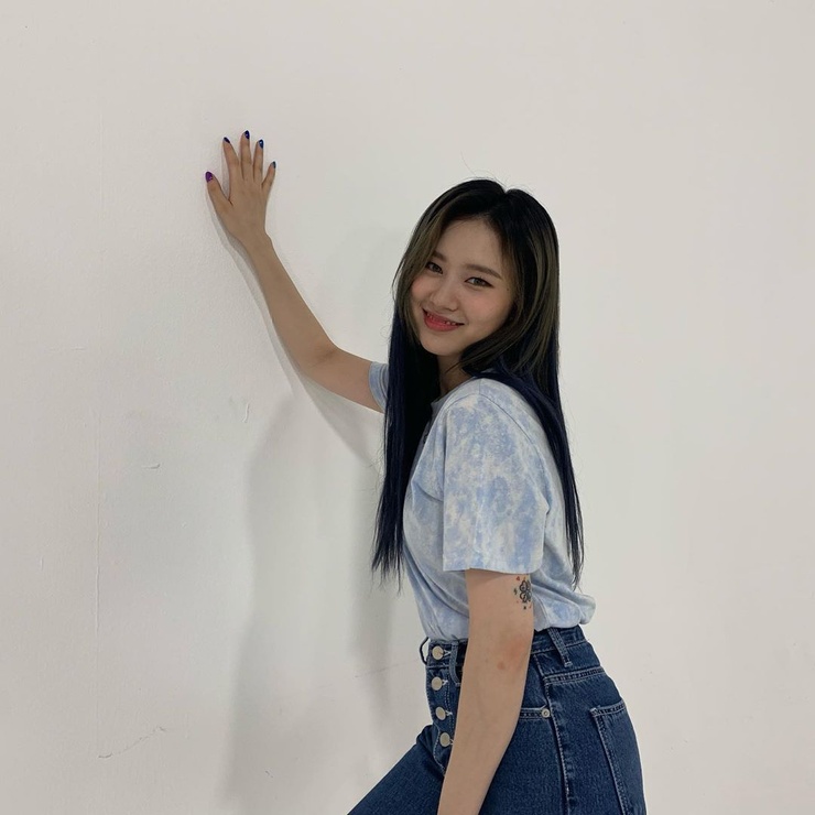 Picture of Elly (엘리)