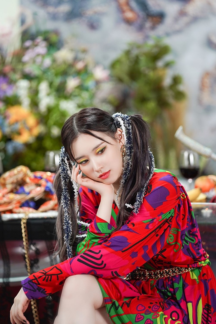 Elly (엘리) picture