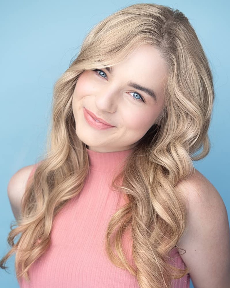 Picture of Taylor Lyons